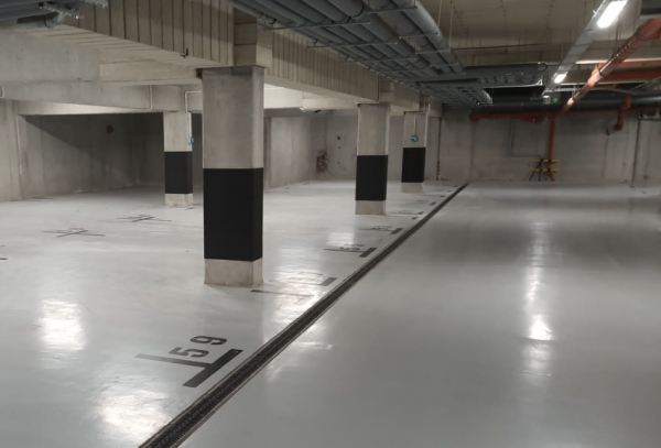 Epoksyd Paroprzepuszczalny, Posadzka