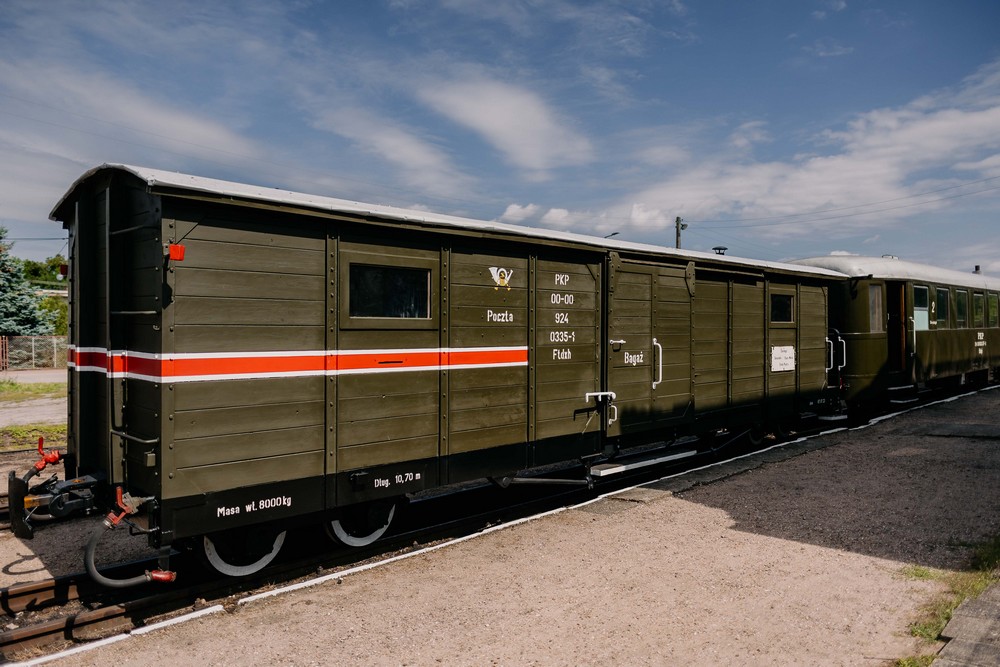 Kolor RAL 6008 - zdjęcia z wykonania